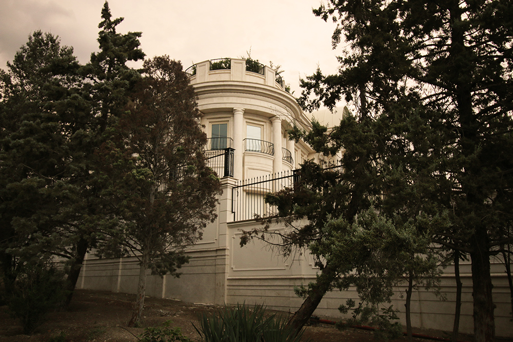 mohammad Taraghijah Architects - Kharazm Residential